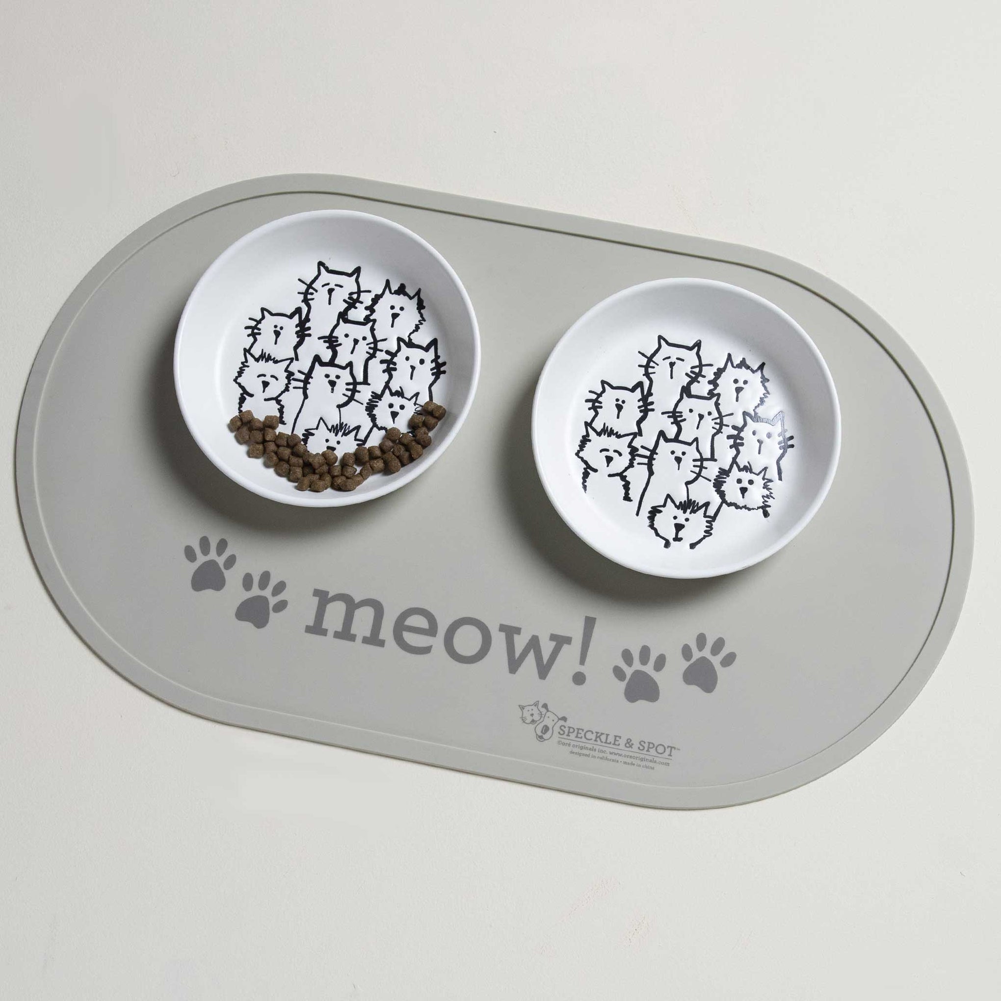 Oval Silicone Placemat | Large | Grey Meow — Ore' Originals Inc.